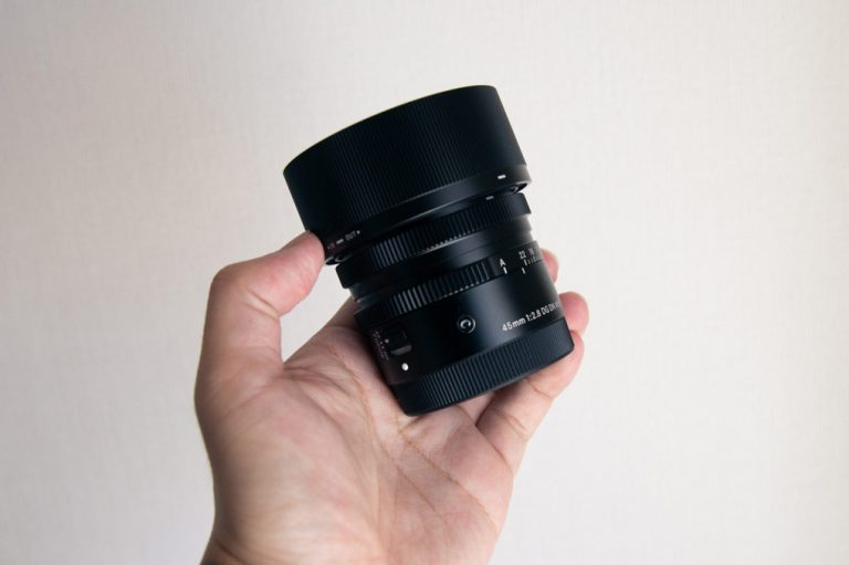 Smallest Sony full frame lenses - Compact Shooter