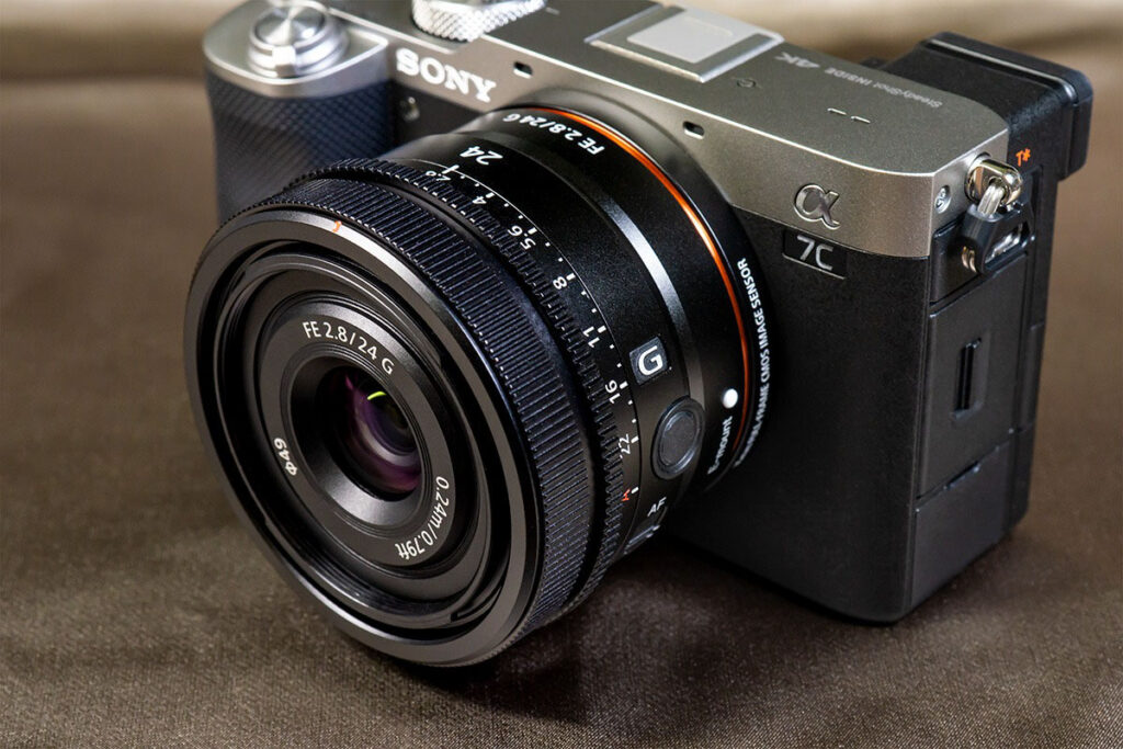 Smallest Sony full frame lenses - Compact Shooter
