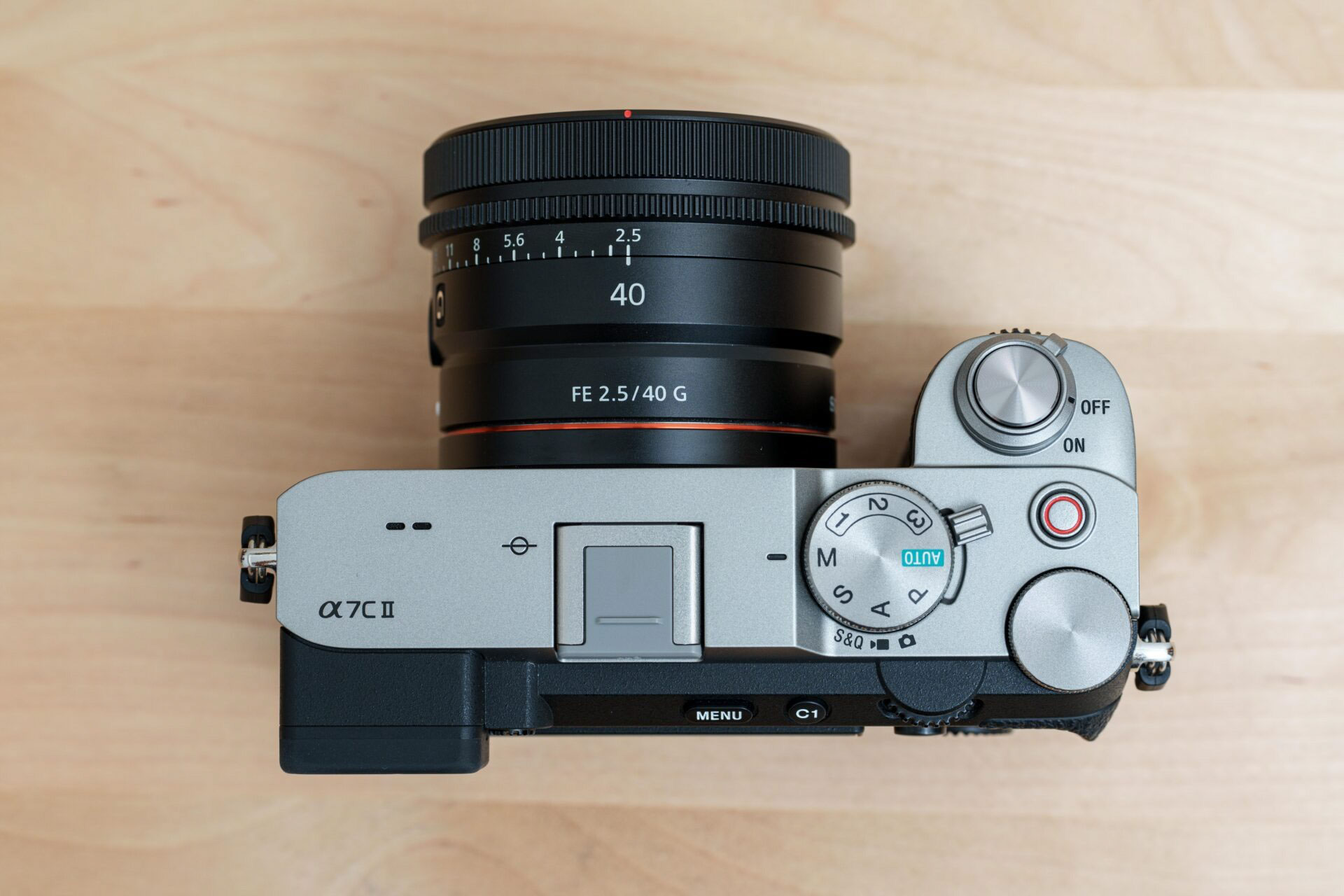 Smallest Sony full frame lenses - Compact Shooter